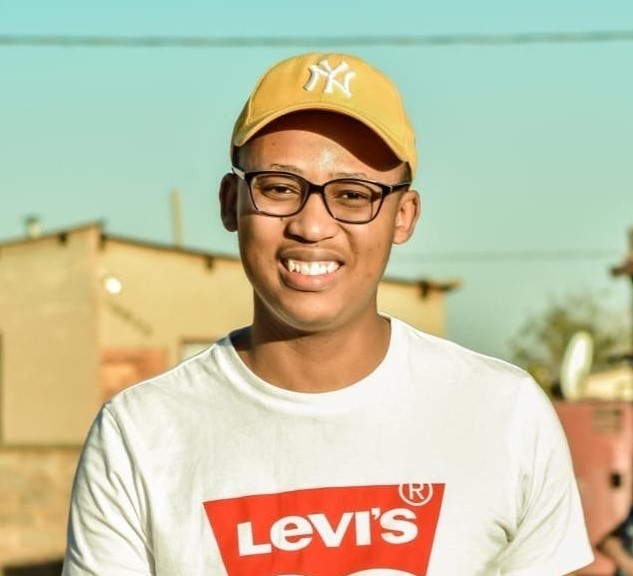 Passion for community service takes UFH student to the U.S. and back to ...